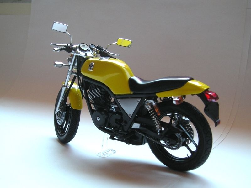 Yoryi (puntocom) - Modelismo y Maquetas - Yamaha SRX6. Tamiya 1/12 - Proyectos terminados