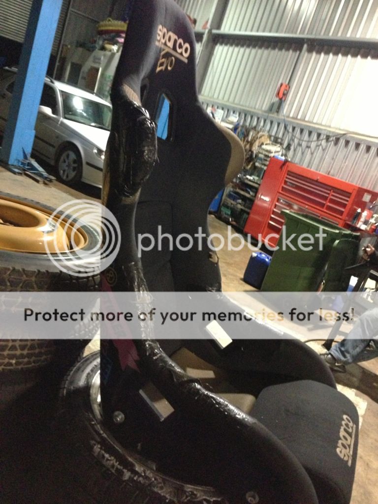 F.I.A SPARCO 'Evo' bucket seat £120ono! | Driftworks Forum