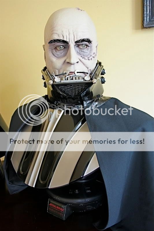 Sideshow Vader Reveal Bust with Eyebrows Help